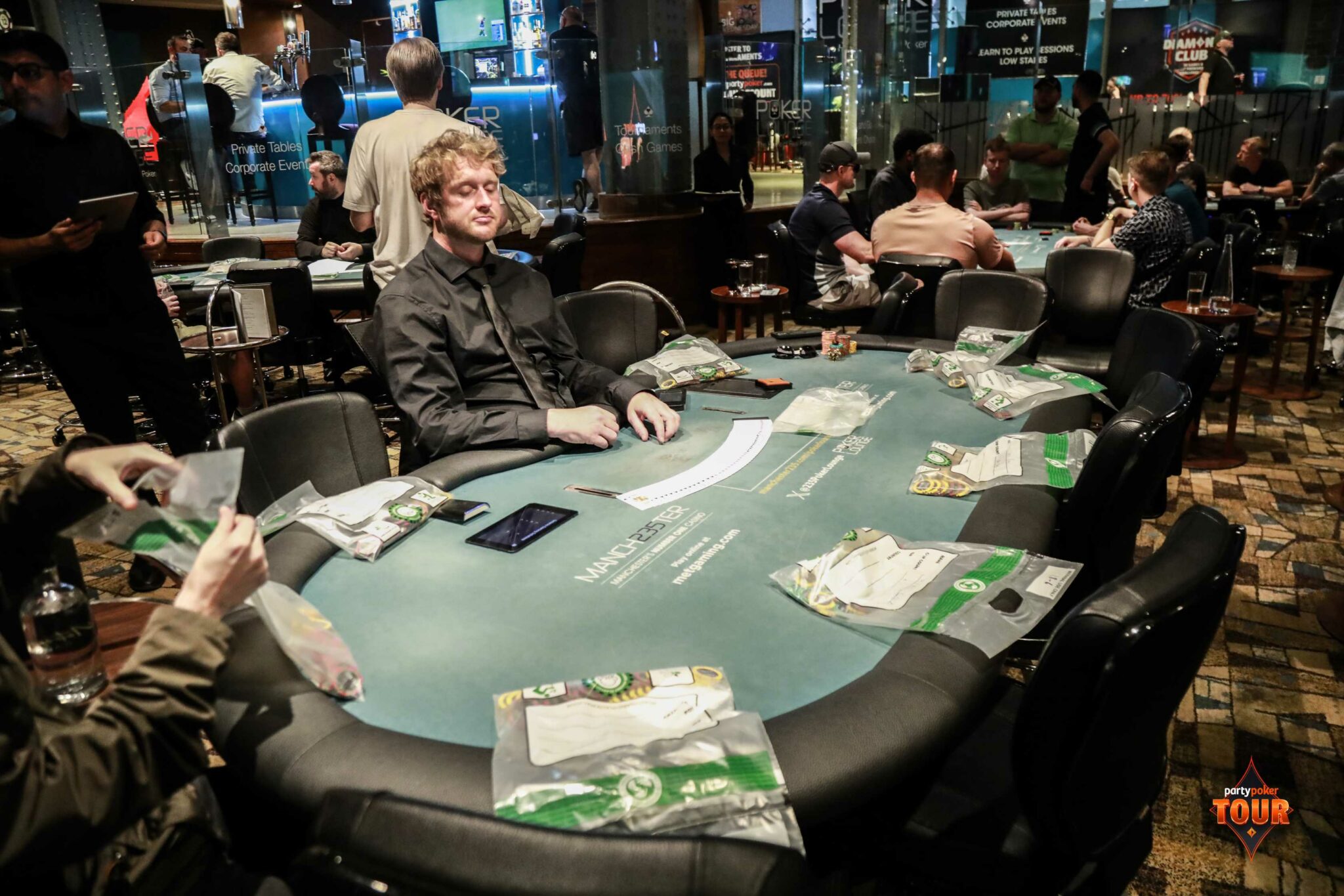 Chip Counts at the First Break - PokerPro – online poker – live poker ...