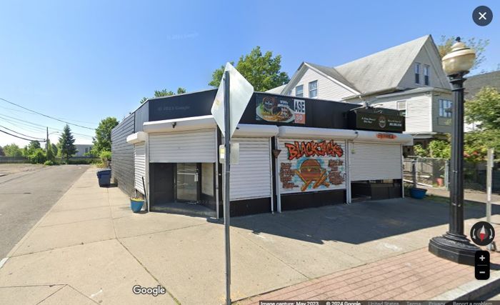 Poker Club Waitress Involved With Armed Robbery - PokerPro – online ...